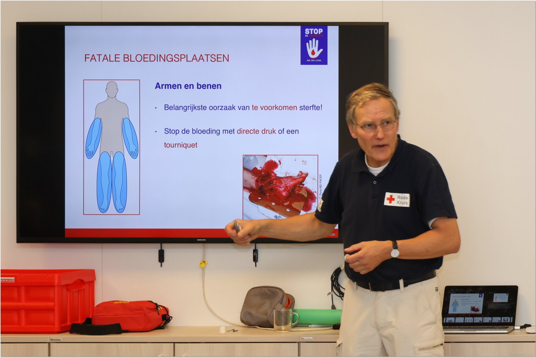 Het Rode Kruis Den Haag-Rijswijk-Wassenaar staat klaar om te helpen