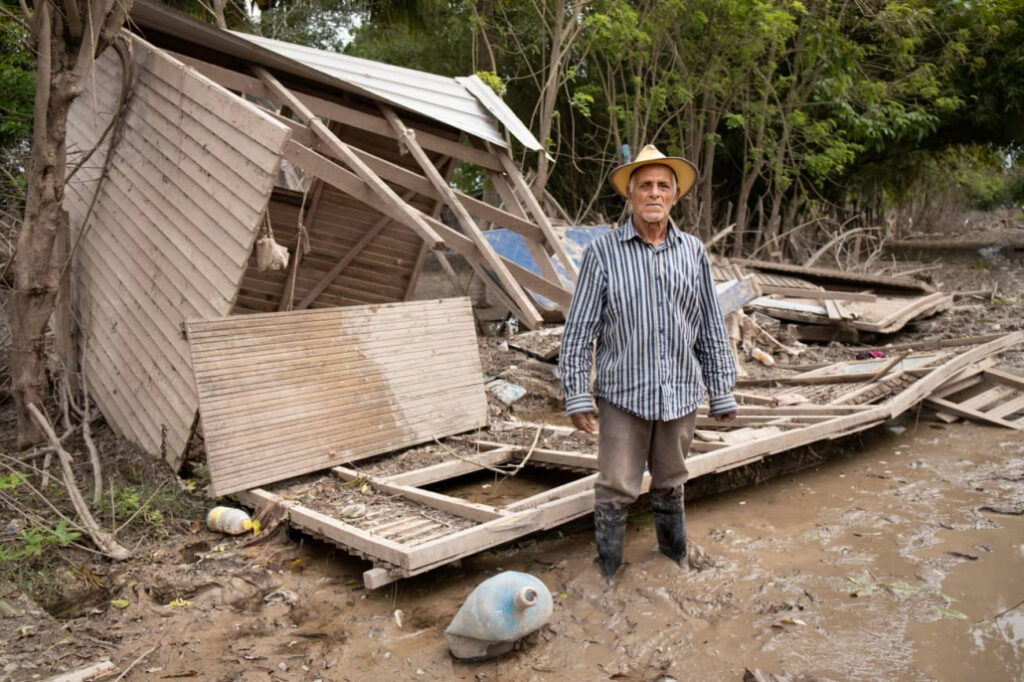 Zo helpen we bij natuurrampen - Rode Kruis Nederland