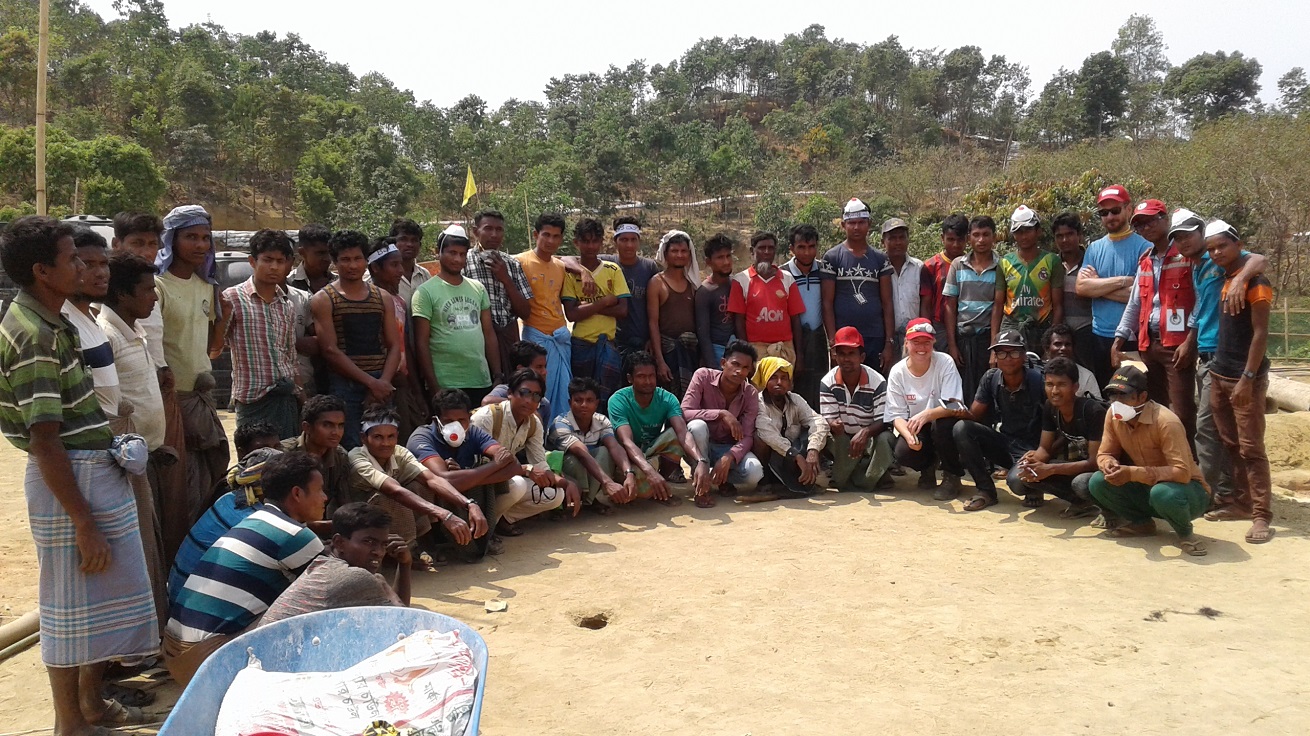 Poep scheppen in een race tegen de klok - Rode Kruis Nederland